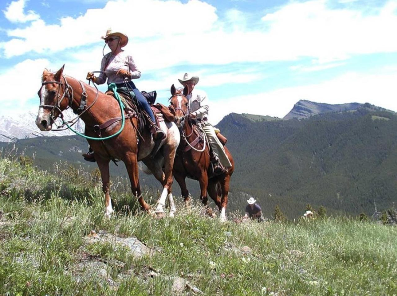**Trip for 2 on the Great Divide Ride with Anchor D** | Powered by Givergy